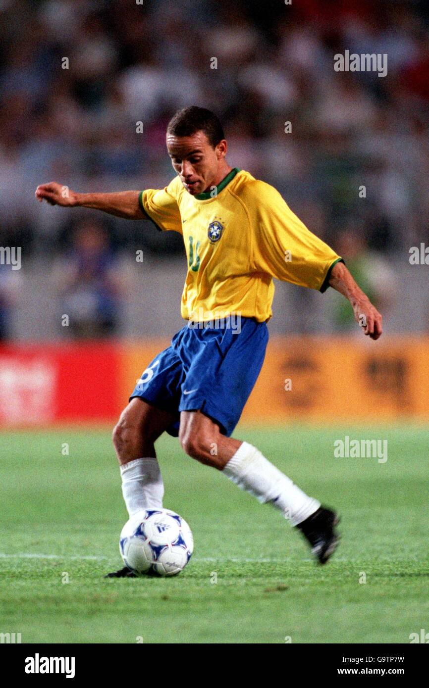 Leo v hi-res stock photography and images - Alamy