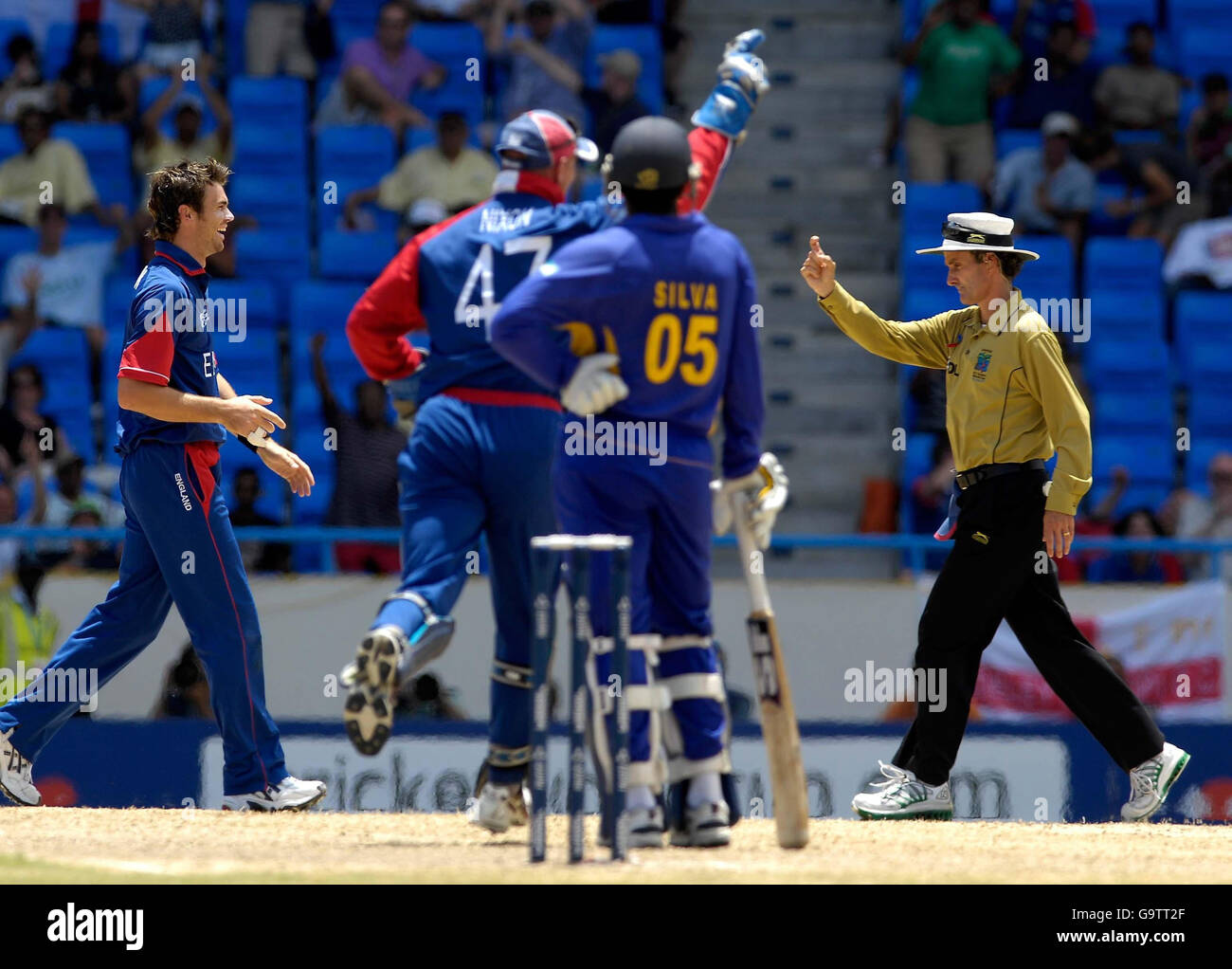 Cricket - ICC Cricket World Cup 2007 - Super Eights - England v Sri ...