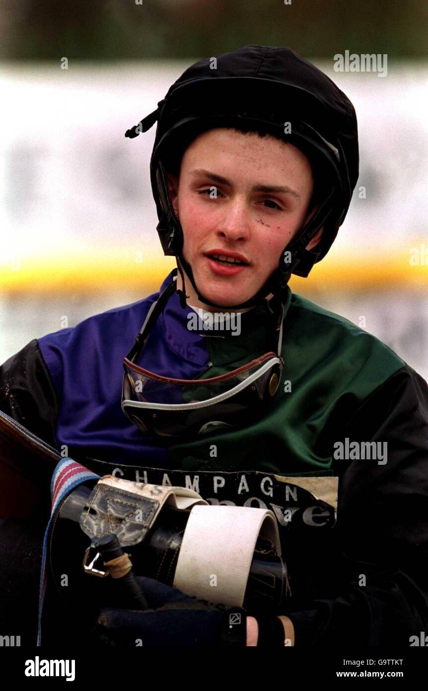 Coumbe hi-res stock photography and images - Alamy