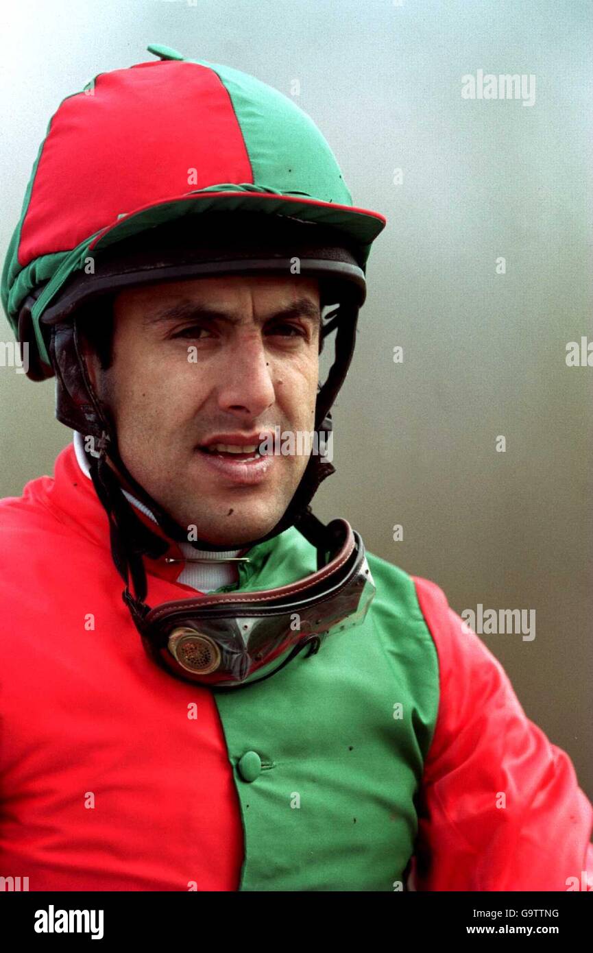 Horse Racing, Pontefract Races. Darryl Holland Stock Photo - Alamy