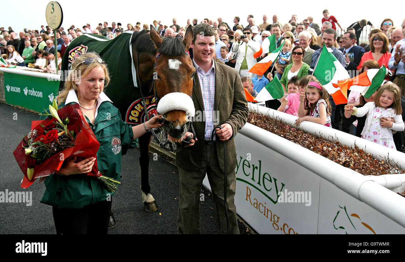 Trainer Gordon Elliott and Silver Birch parade at the Curragh ...
