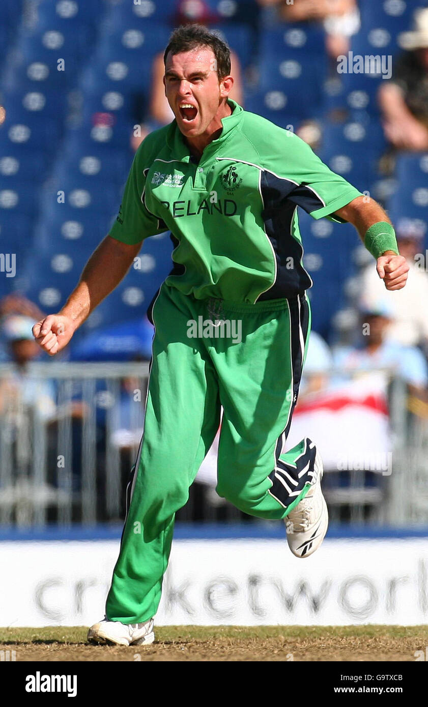 Cricket - ICC Cricket World Cup 2007 - Super Eights - Bangladesh v ...