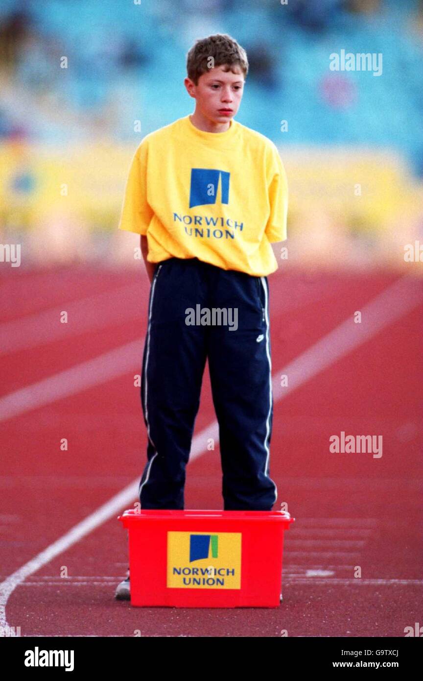 Athletics - Norwich Union World Trials and AAA Championships. Kit-boy ...