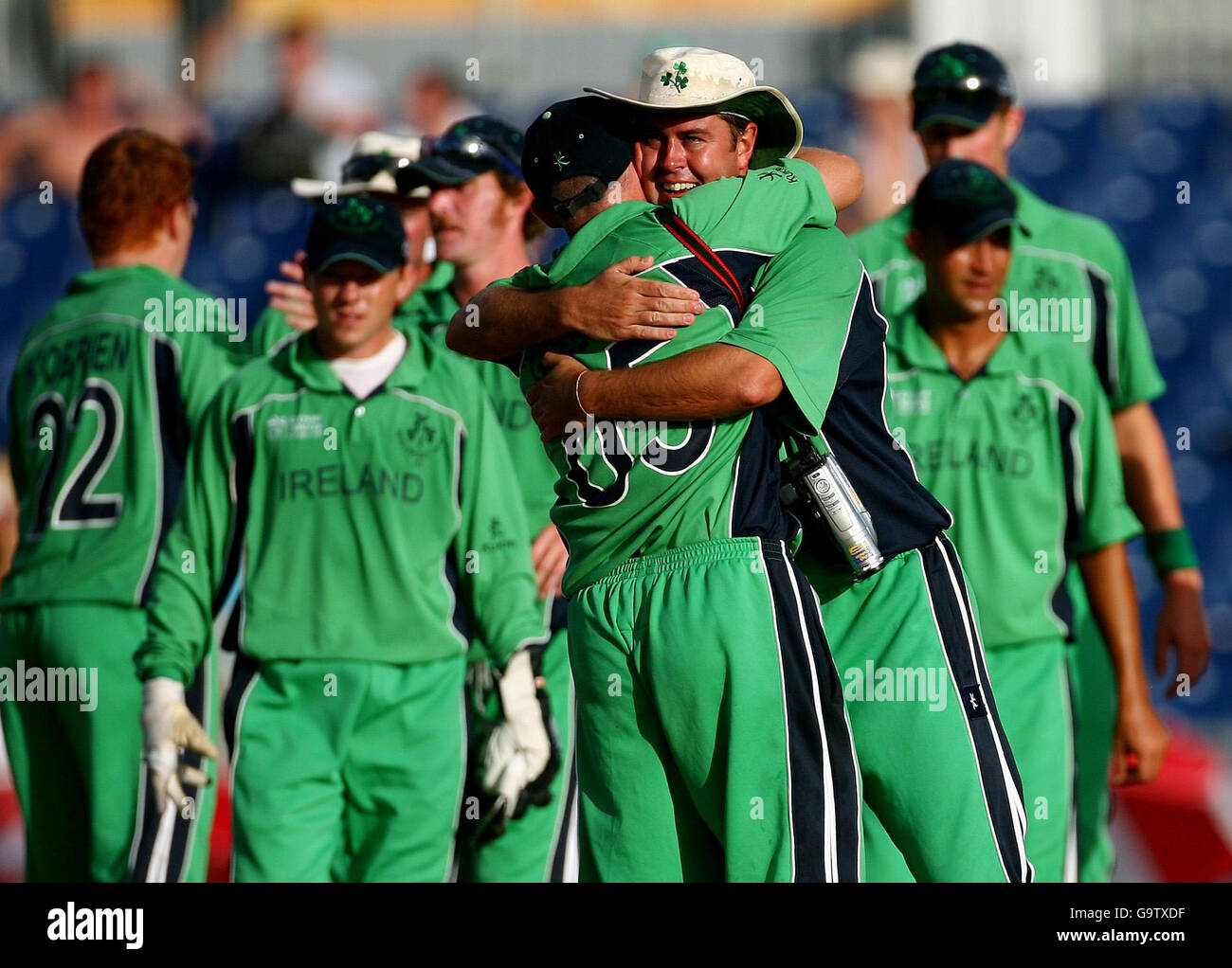 Team hug victory hi-res stock photography and images - Alamy