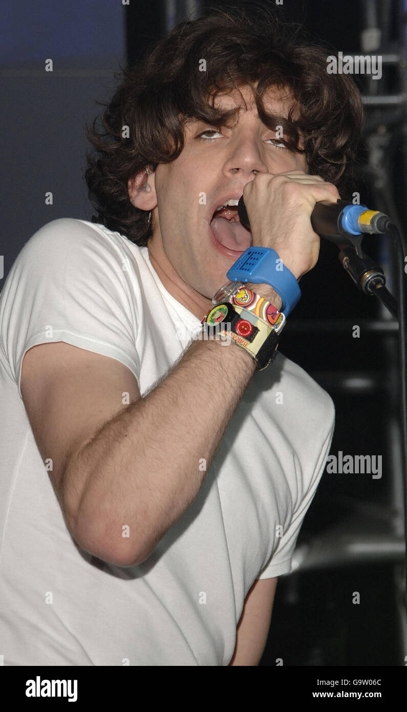 Moscow Motion Party - London. Mika performs at the Moscow Motion Party ...