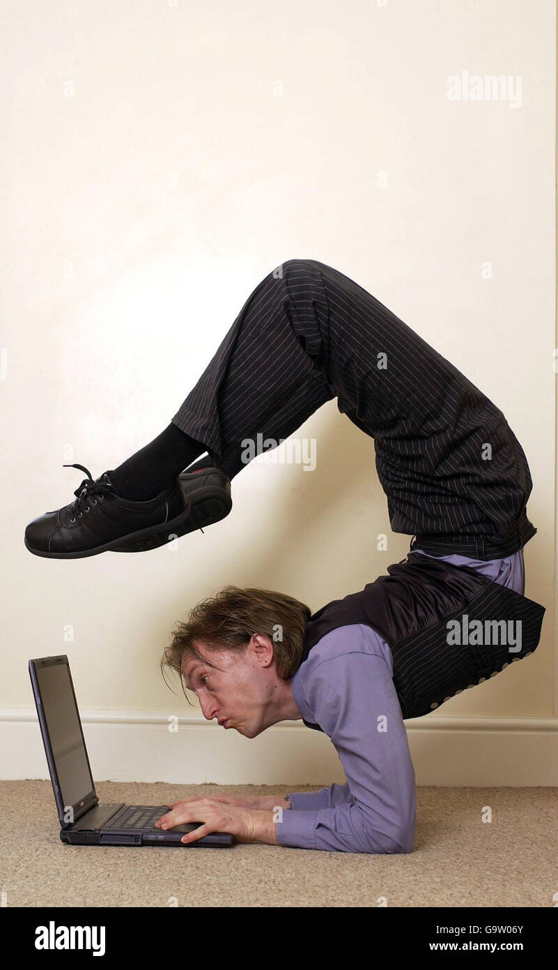 Contortionist rubber ritchie hi-res stock photography and images - Alamy