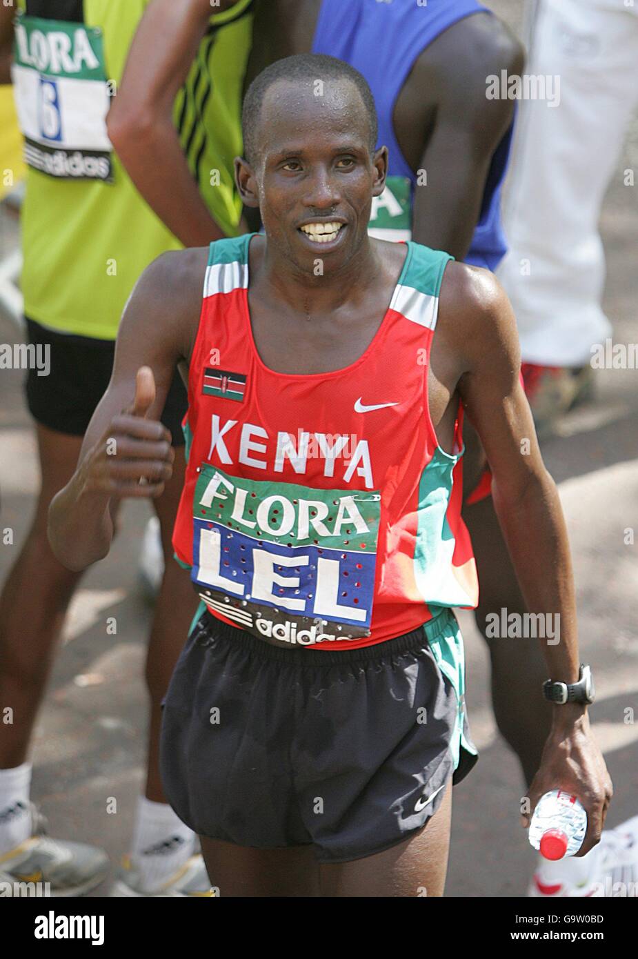 London Flora Marathon 2007. Kenya's Martin Lel celebrates wining the ...