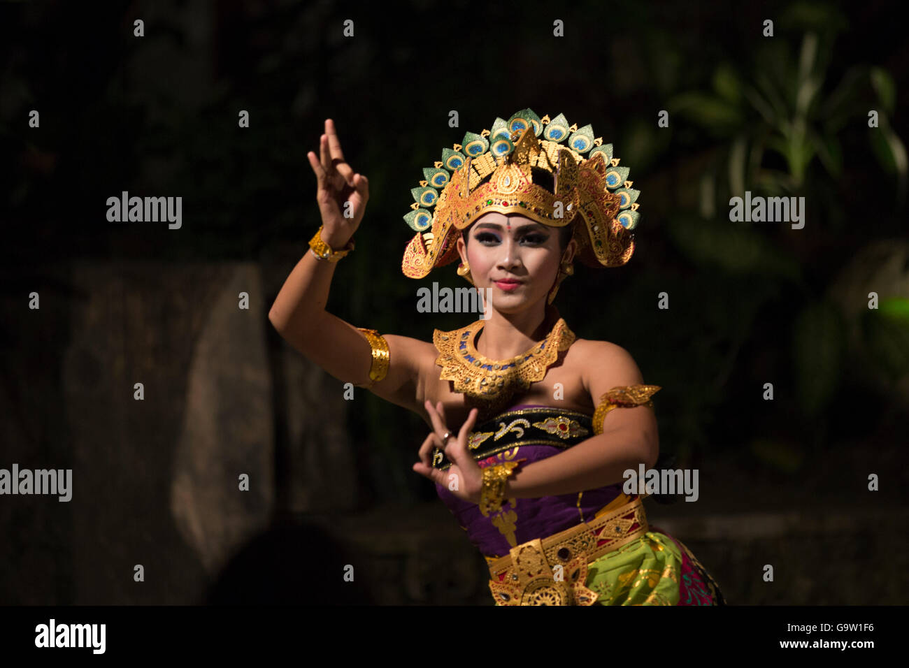 Balinese folk art hi-res stock photography and images - Alamy