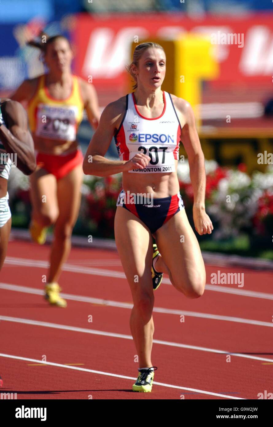 Great Britain's Catherine Murphy in action in the Womens 400 metres ...