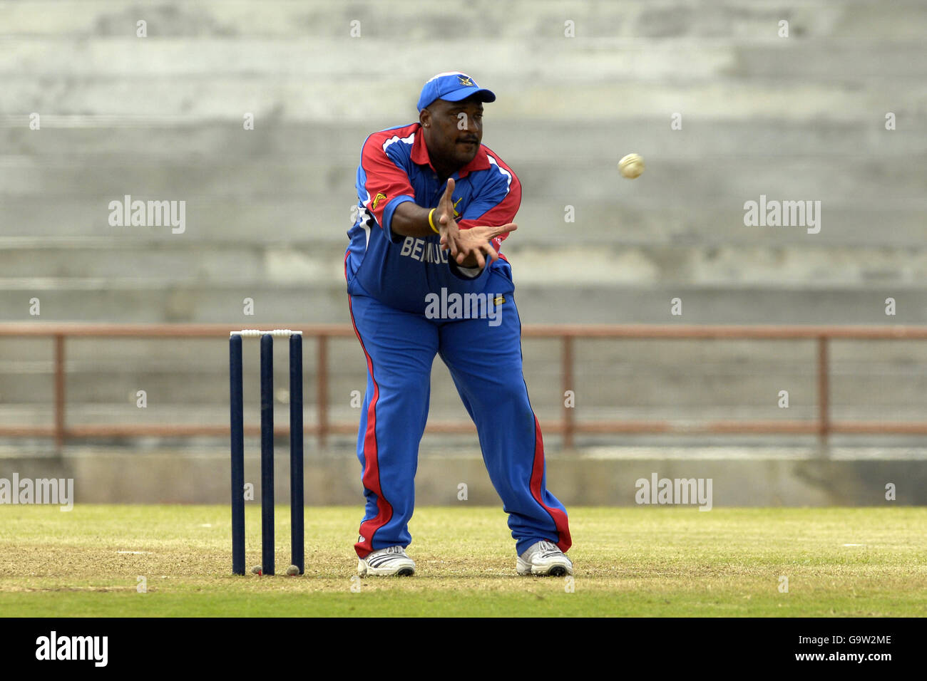 Dwayne leverock catch hi-res stock photography and images - Alamy
