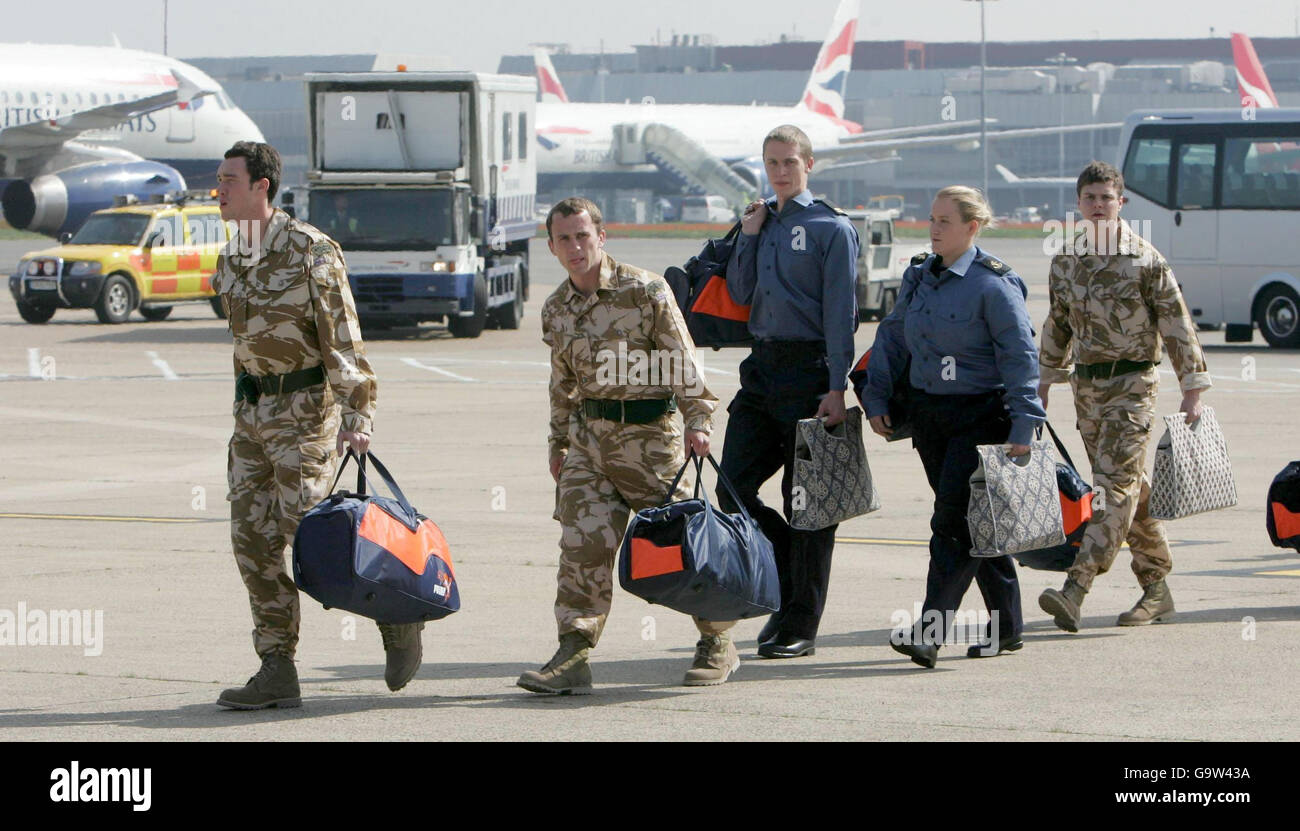 Sailors return home Stock Photo - Alamy