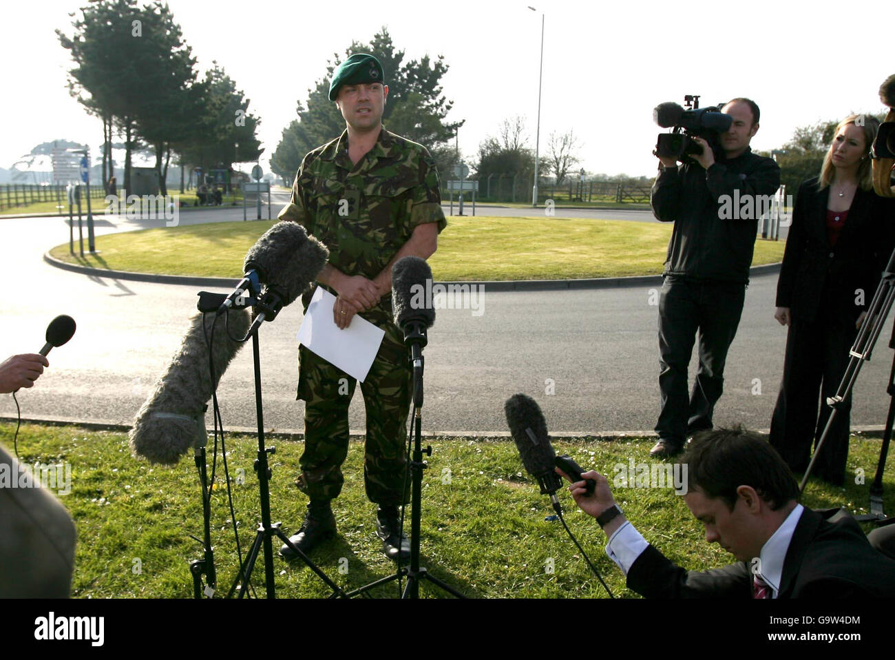 Sailors return home Stock Photo - Alamy
