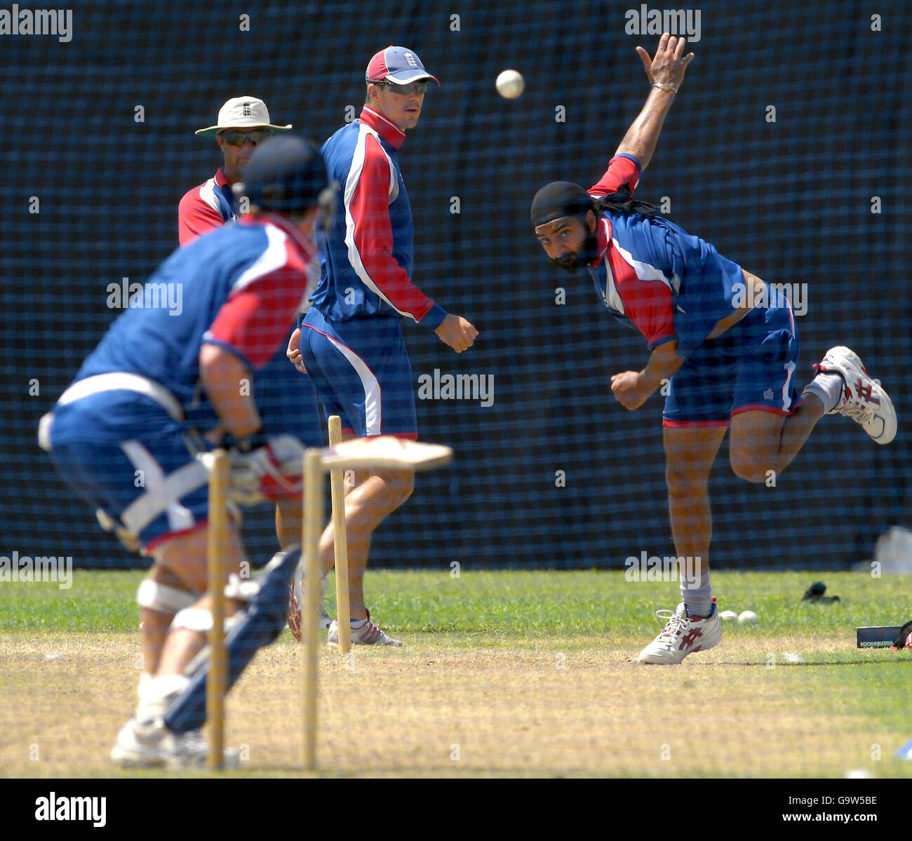 Cricket icc cricket world cup 2007 england net practice hi-res stock ...