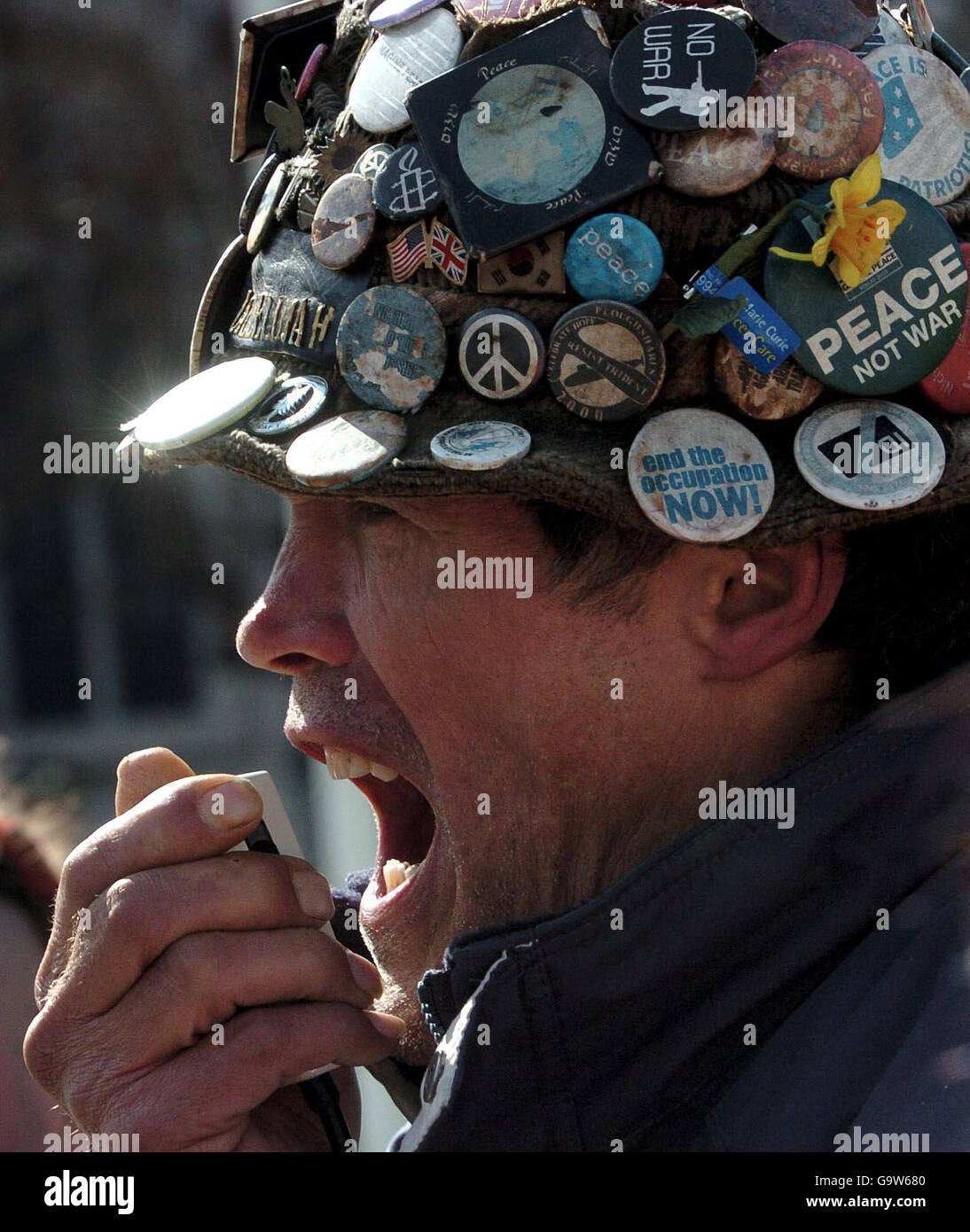 Brian Haw. Peace campaigner Brian Haw Stock Photo - Alamy