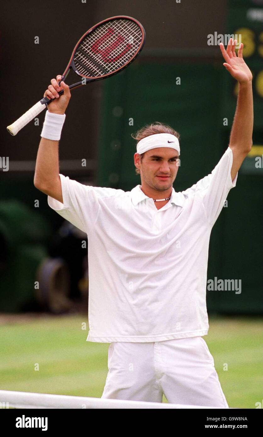 Wimbledon 2001 federer hi-res stock photography and images - Alamy
