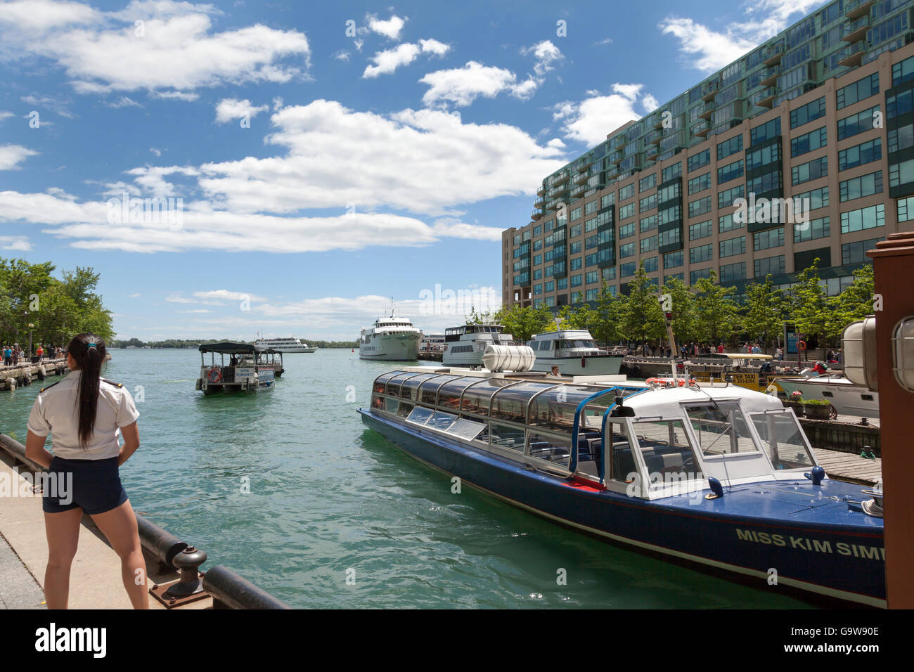 Toronto water front hi-res stock photography and images - Alamy