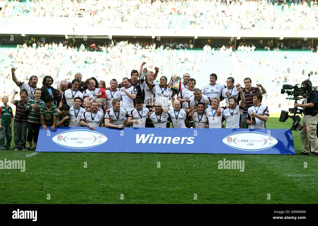 Leicester tigers players celebrate winning the edf energy trophy hi-res ...