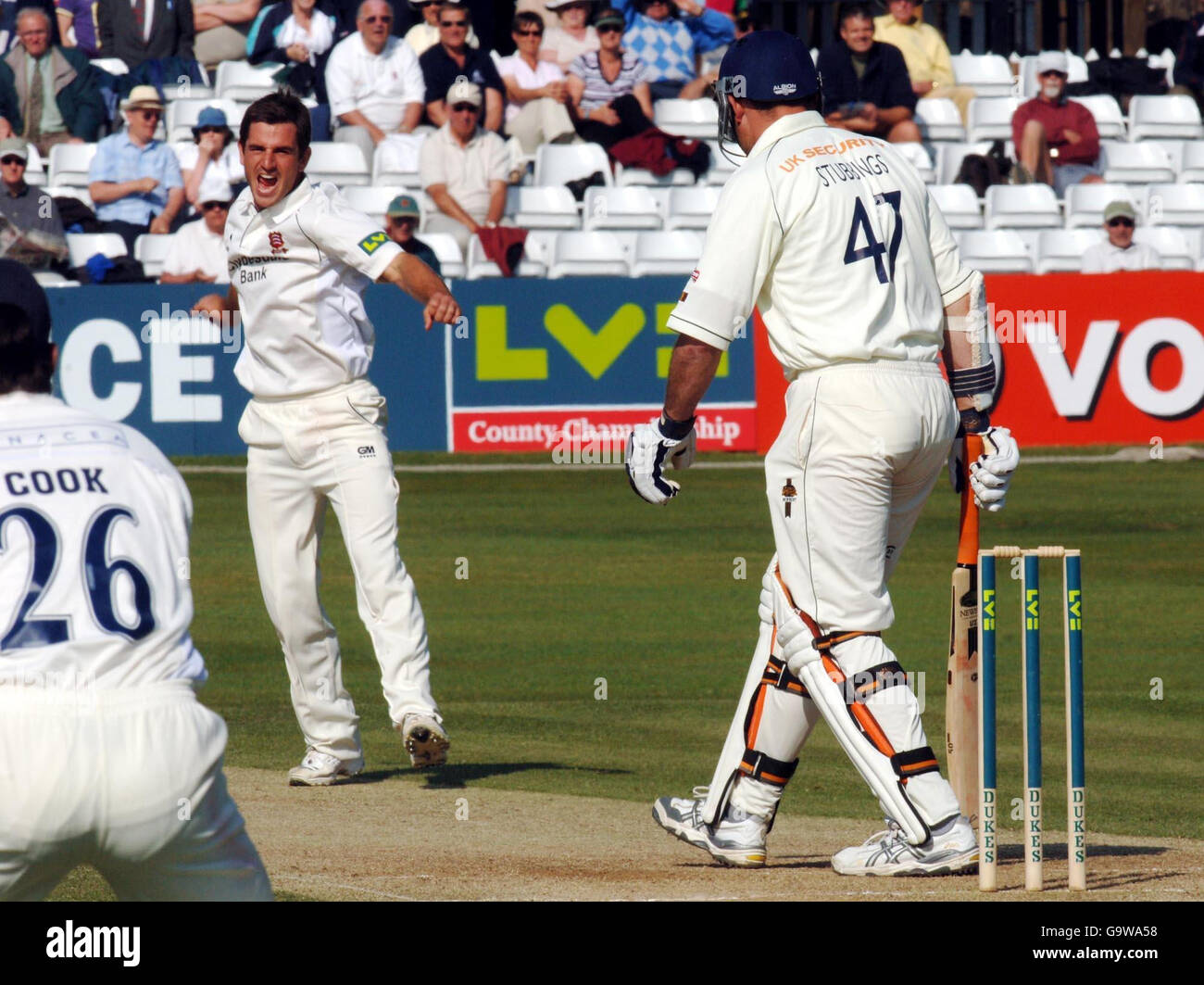 County cricket ground chelmsford hi-res stock photography and images ...