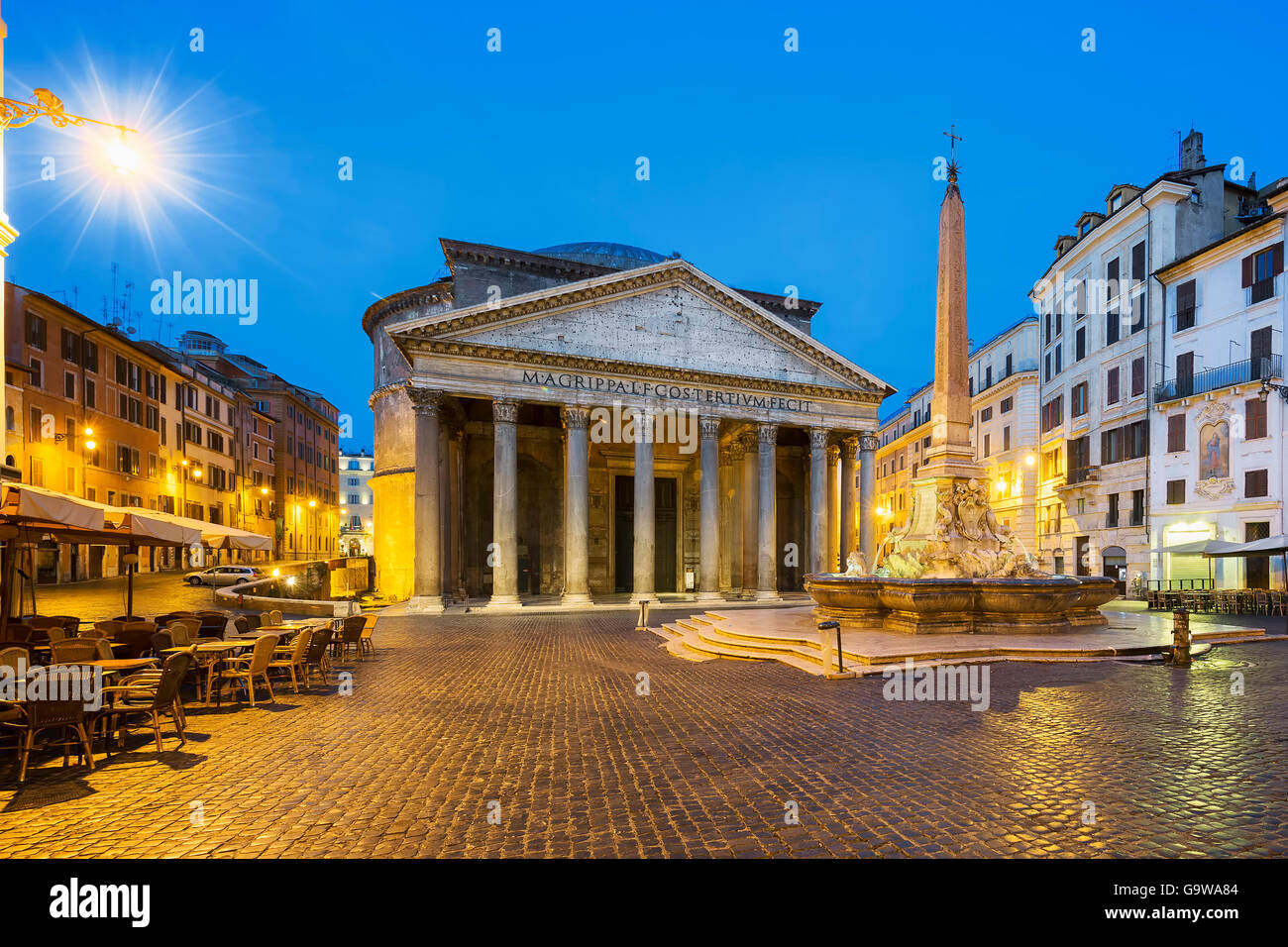 Venice square rome italy hi-res stock photography and images - Alamy