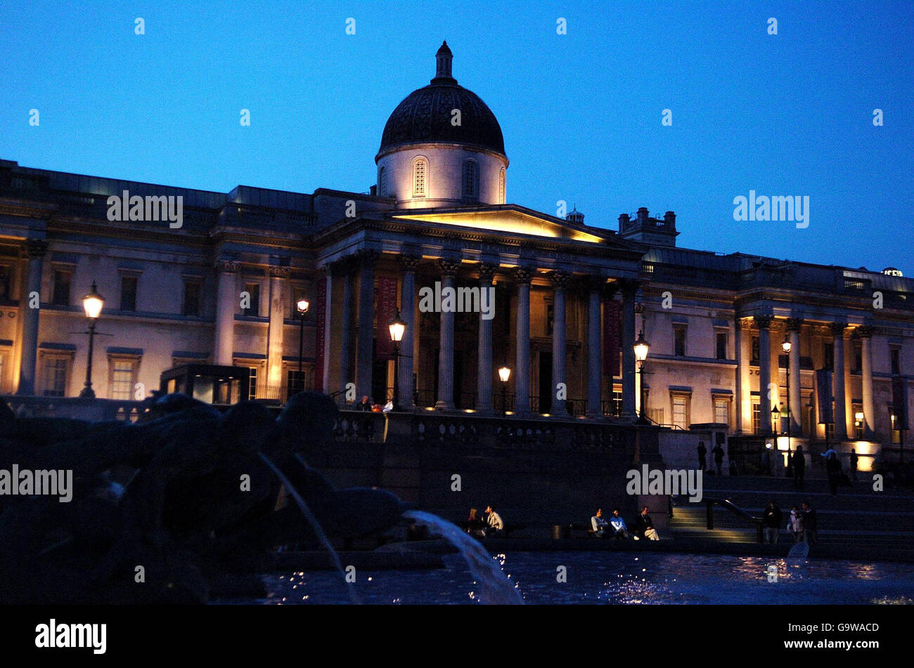 The National Gallery in Trafalgar Square, central London Stock Photo ...