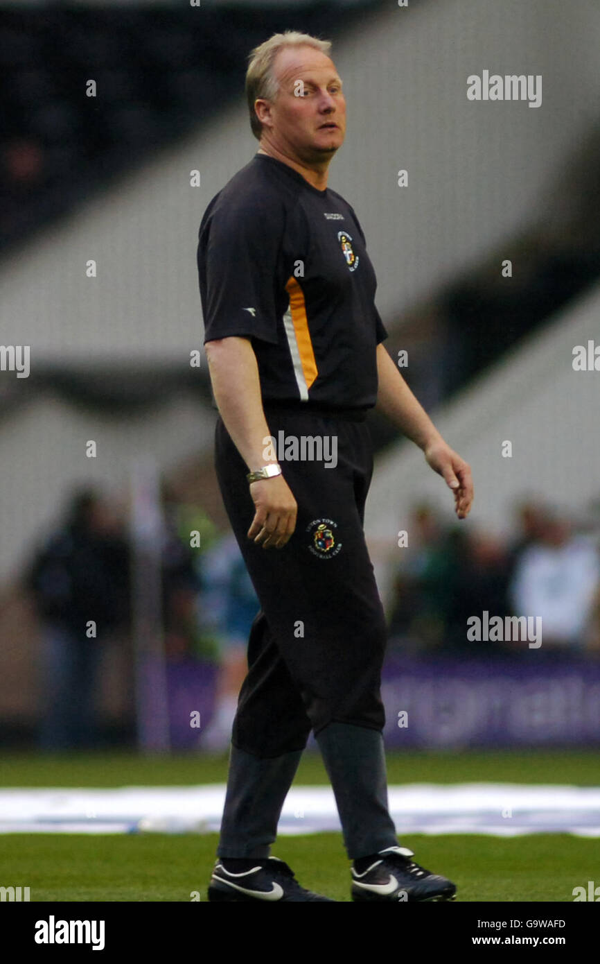 Soccer - Coca-Cola Football League Championship - Derby County v Luton ...