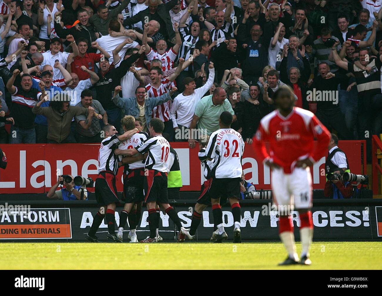Sheffield United's Jonathan Stead celebrates scoring the equalising ...