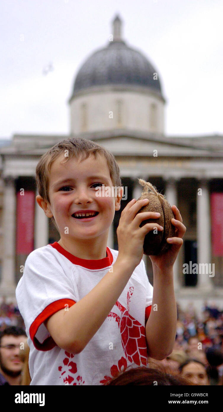 Monty python member hi-res stock photography and images - Alamy