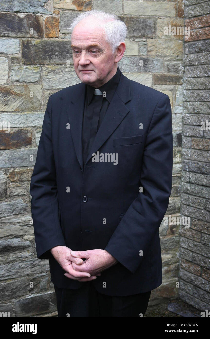 Monagear hi-res stock photography and images - Alamy