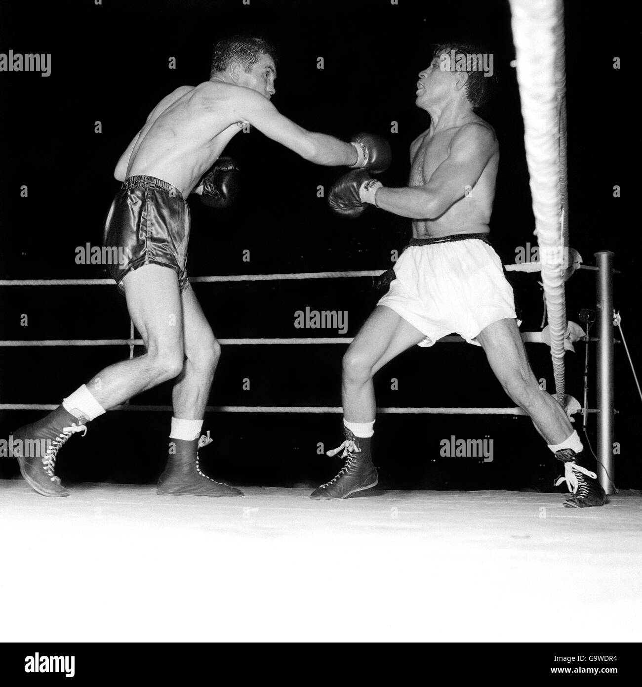 Vicente saldivar hi-res stock photography and images - Alamy