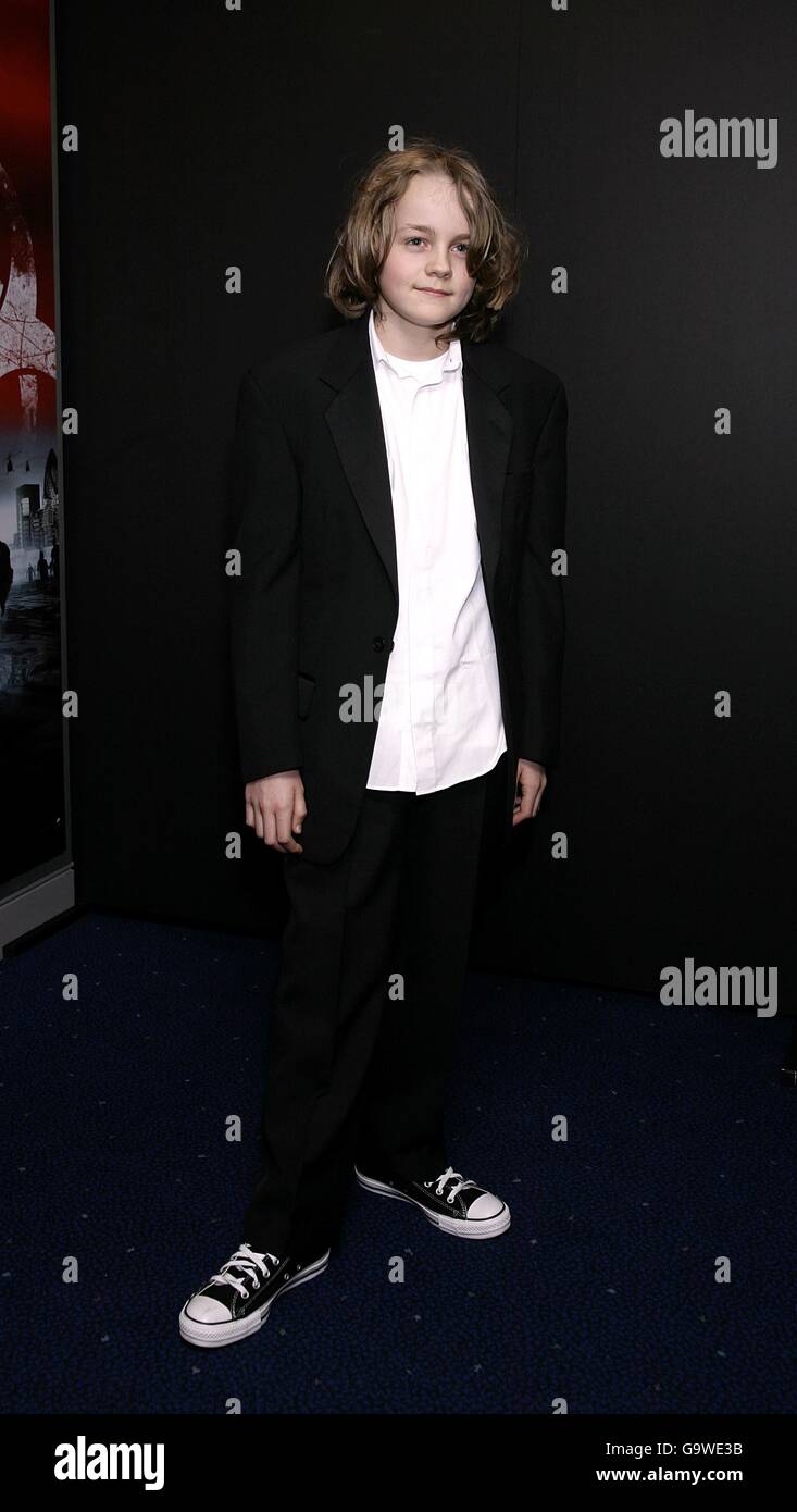 Mackintosh Muggleton arrives for the premiere of 28 Weeks Later at the ...