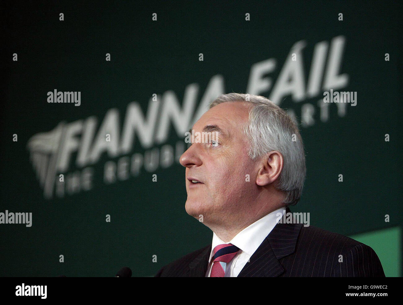 Bertie Ahern calls a General Election Stock Photo - Alamy
