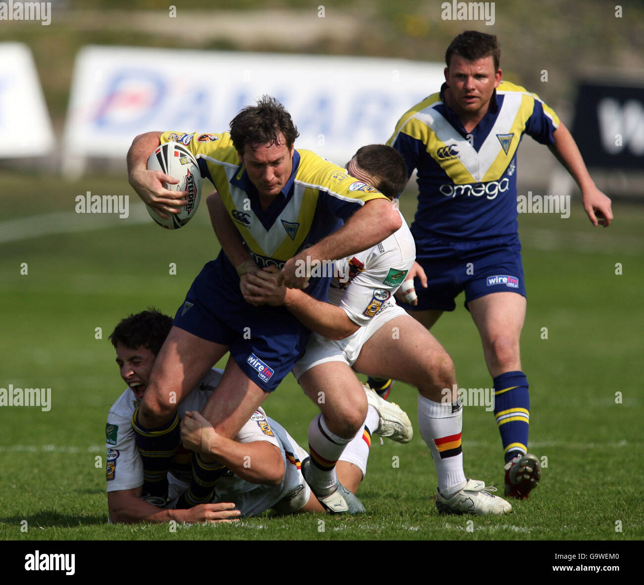 Rugby league bradford bulls v warrington hi-res stock photography and ...