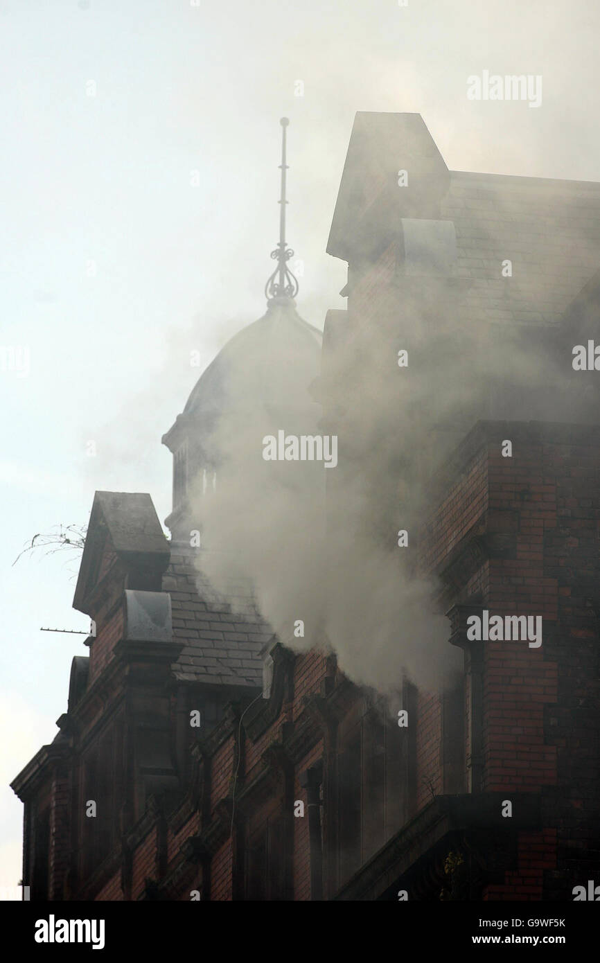 Smoke pouring building on dale street hi-res stock photography and ...