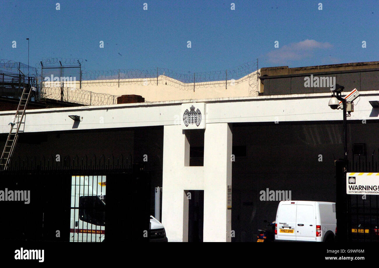 Ministry of sound exterior hi-res stock photography and images - Alamy