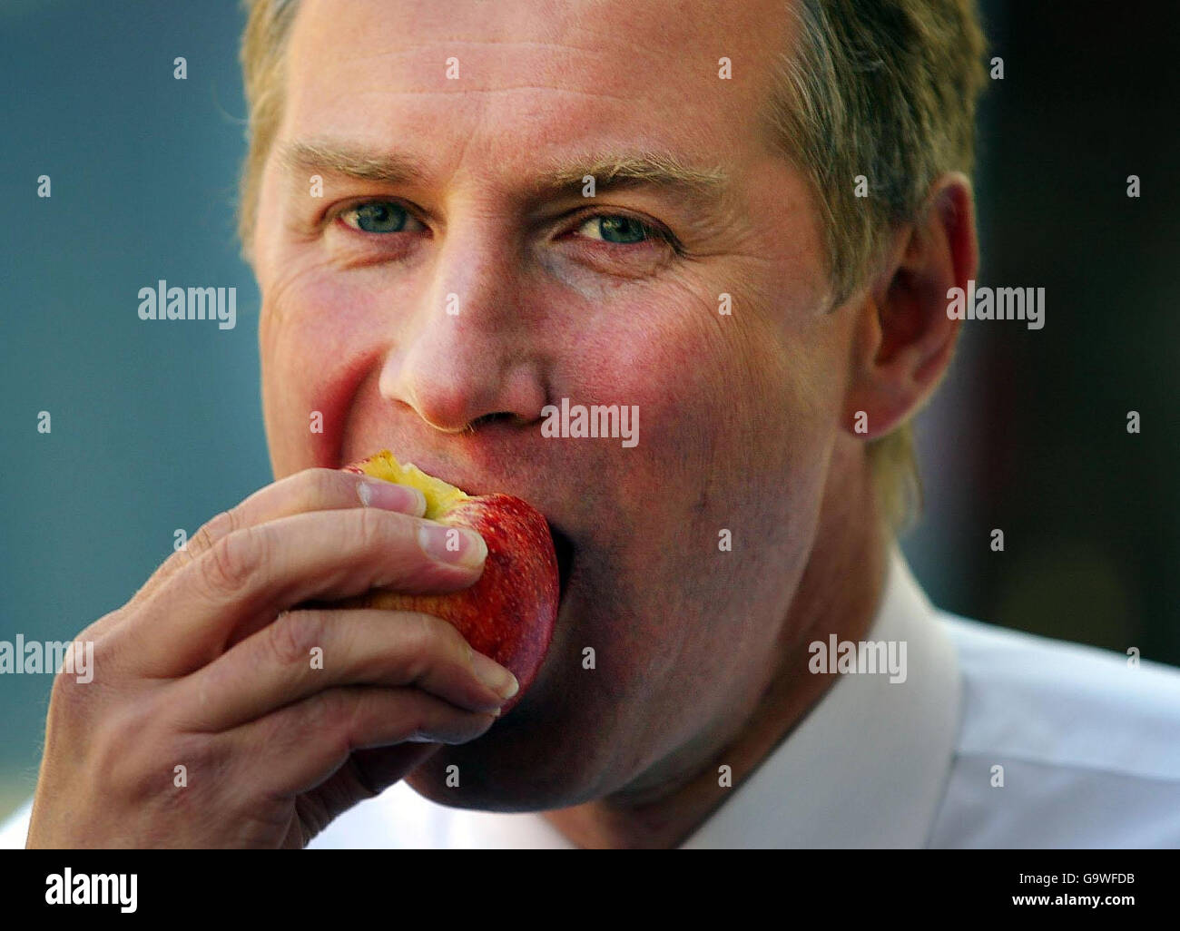 Scottish Liberal Democrat leader Nicol Stephen outside Nadia's ...