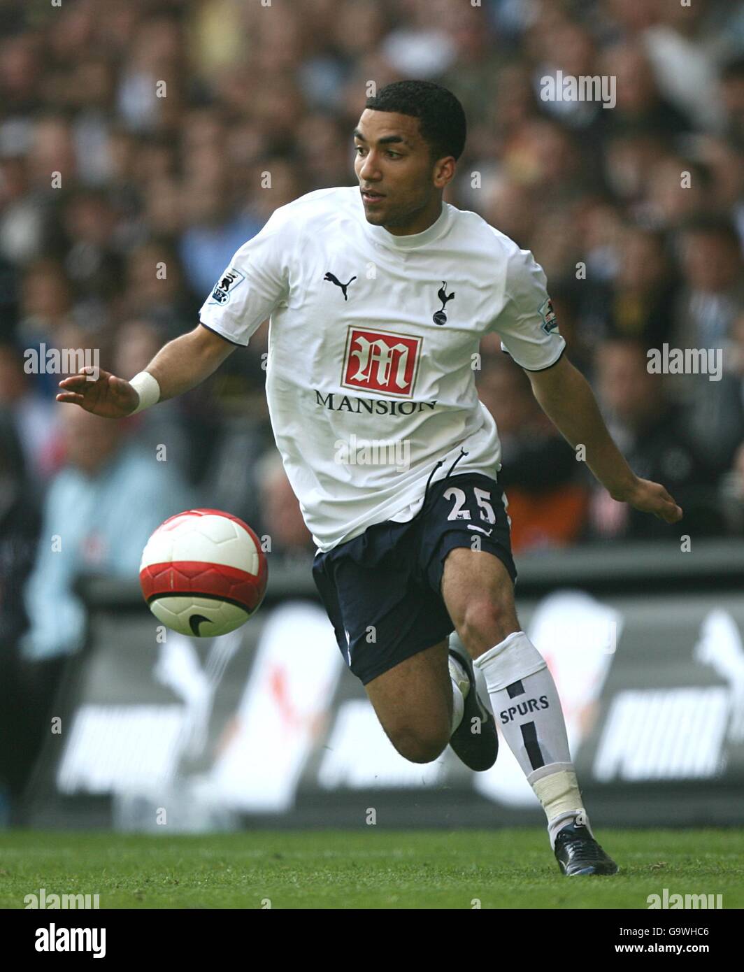 Soccer - FA Barclays Premiership - Tottenham Hotspur v Arsenal - White ...