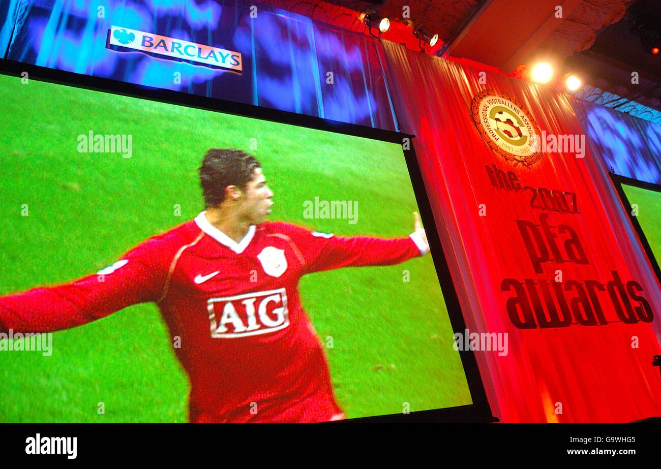 Ronaldo pfa player of the year hi-res stock photography and images - Alamy