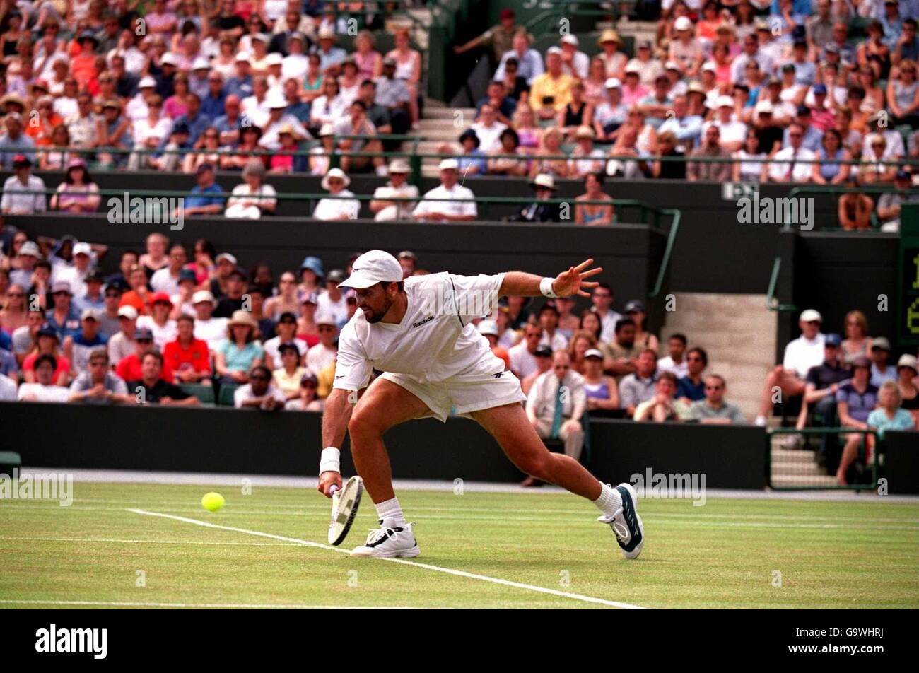 Tennis - Wimbledon 2001 - Quarter Finals. Pat Rafter in action against ...