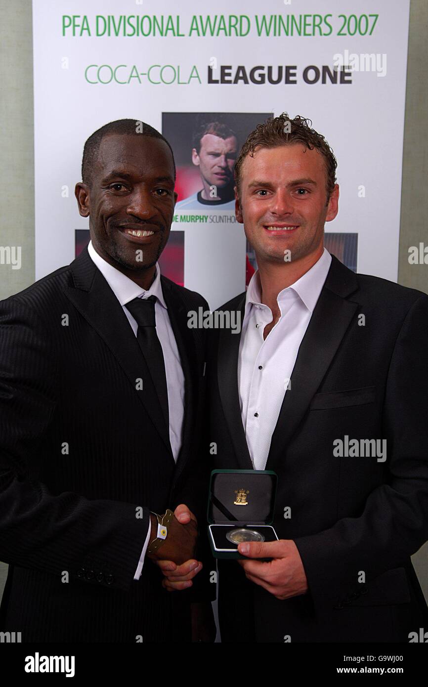 Pfa player of the year awards 2007 hi-res stock photography and images ...