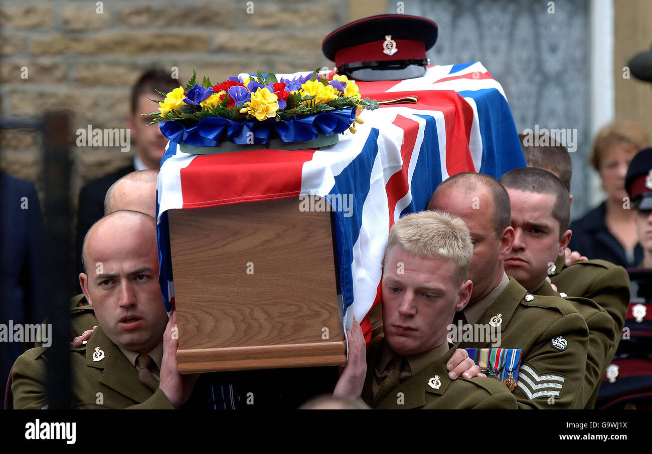 Corporal kris oneill funeral hi-res stock photography and images - Alamy