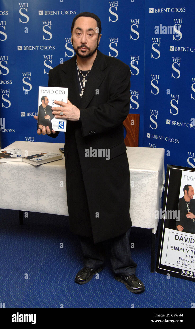 David gest book signing hi-res stock photography and images - Alamy