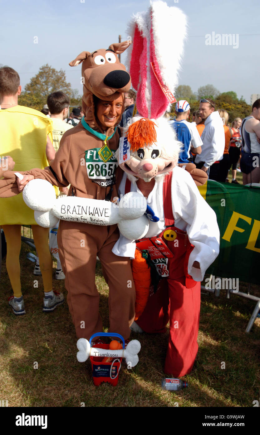 Scooby doo cartoon hi-res stock photography and images - Alamy