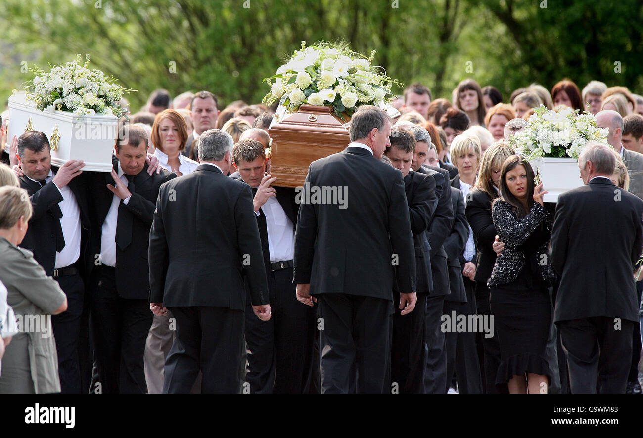Dunne family funeral Stock Photo - Alamy