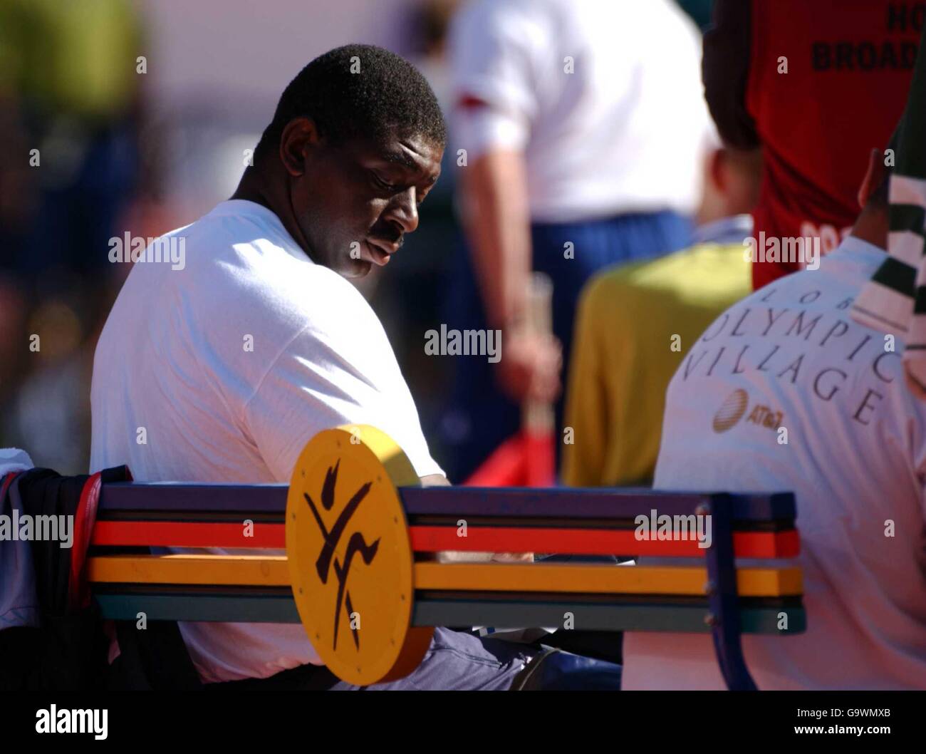 Mens discus qualifying hi-res stock photography and images - Alamy