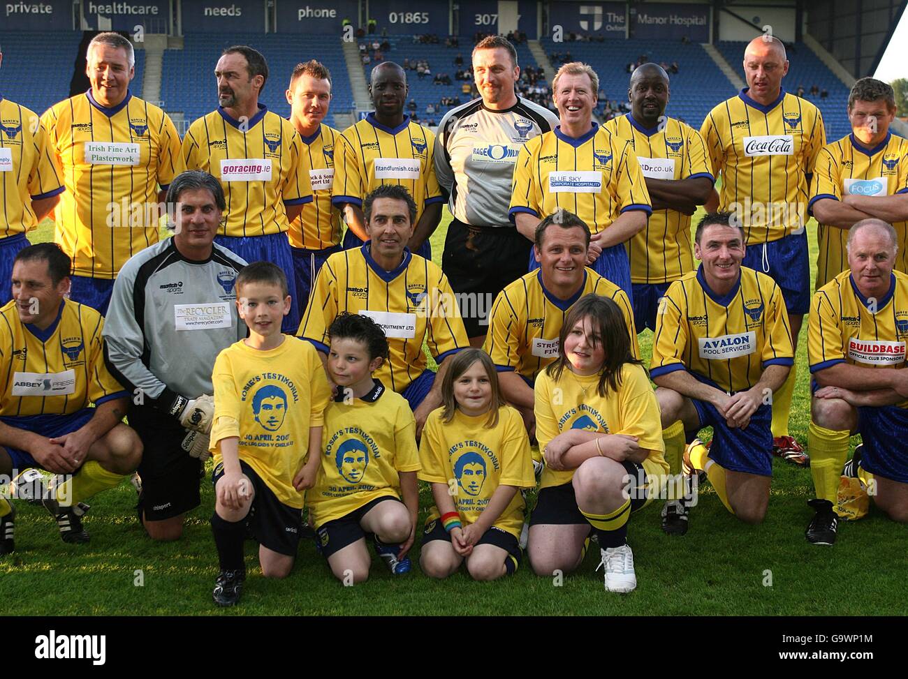 Team group peter rhoades brown testimonial hi-res stock photography and ...