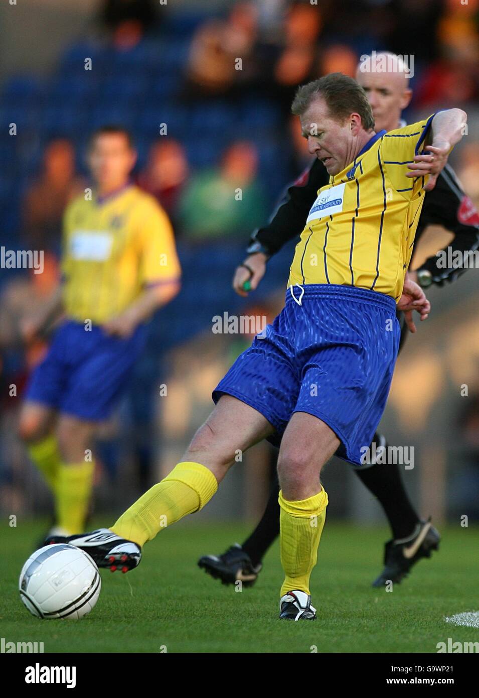 Peter rhoades brown hi-res stock photography and images - Alamy