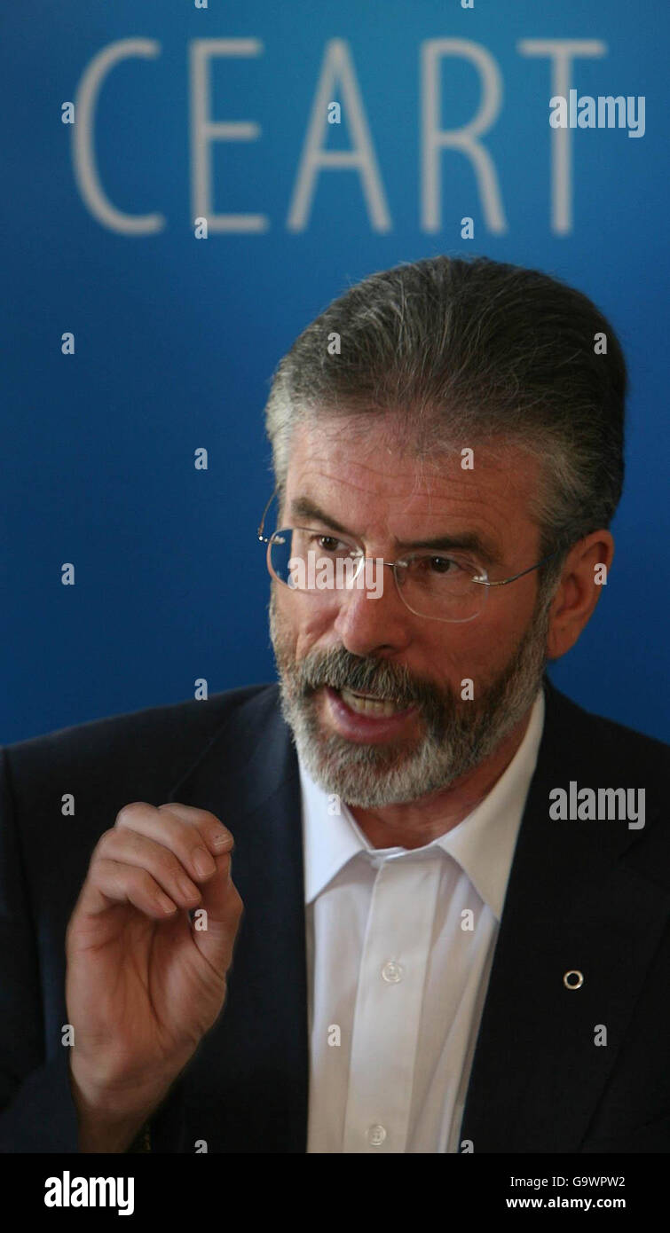 Gerry Adams launches Sinn Fein campaign Stock Photo - Alamy