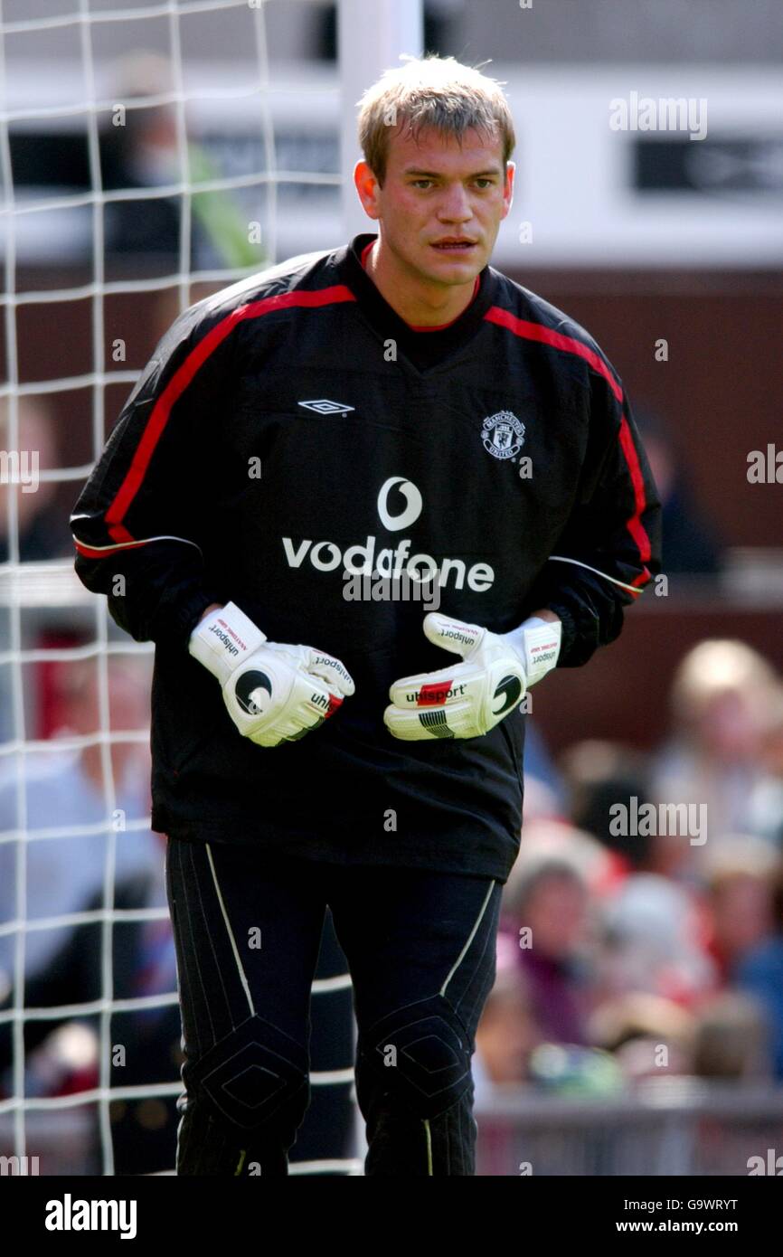 Soccer - FA Charity Shield - Manchester United Training. Manchester ...