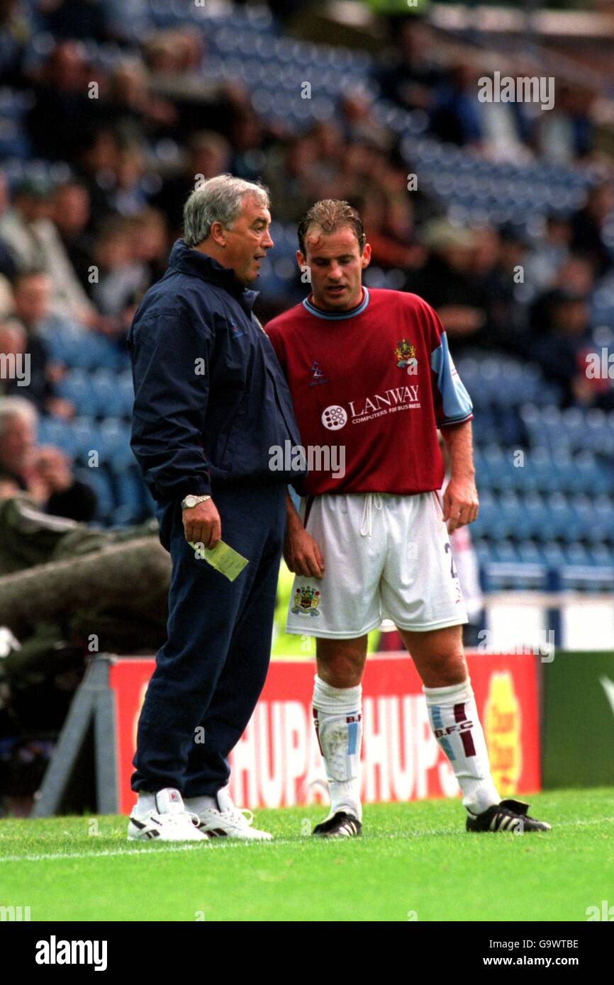 Division tactics hi-res stock photography and images - Alamy