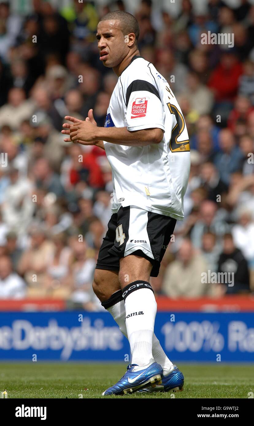Coca cola football league championship derby county leeds united pride ...